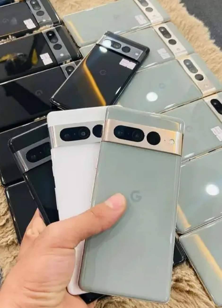 Google Pixel 7 Pro 12 GB 512 GB PTA Approved Water Pack